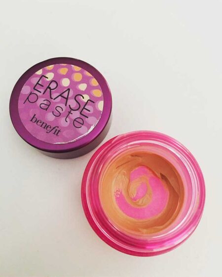 The 14 Best Tried-And-True Concealers For Covering Up Your Under-Eye ...