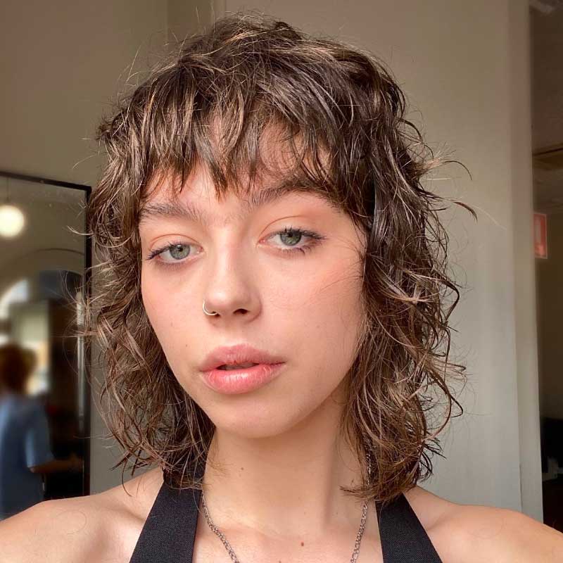 The Complete Guide to Getting the Perfect Shag Haircut