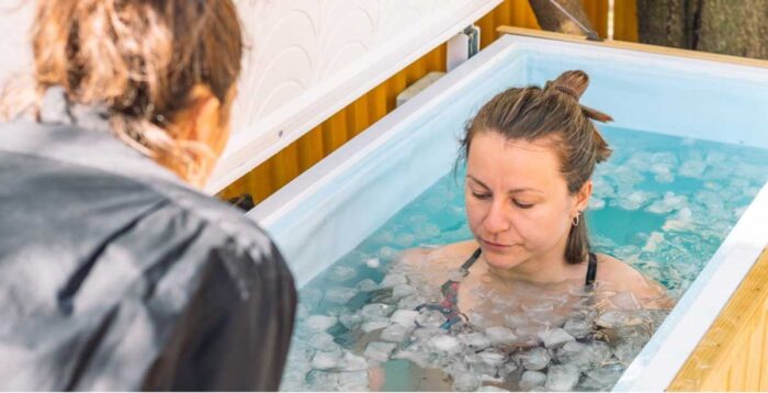 Taking the Cold Plunge – A Guide to Safe Ice Bathing